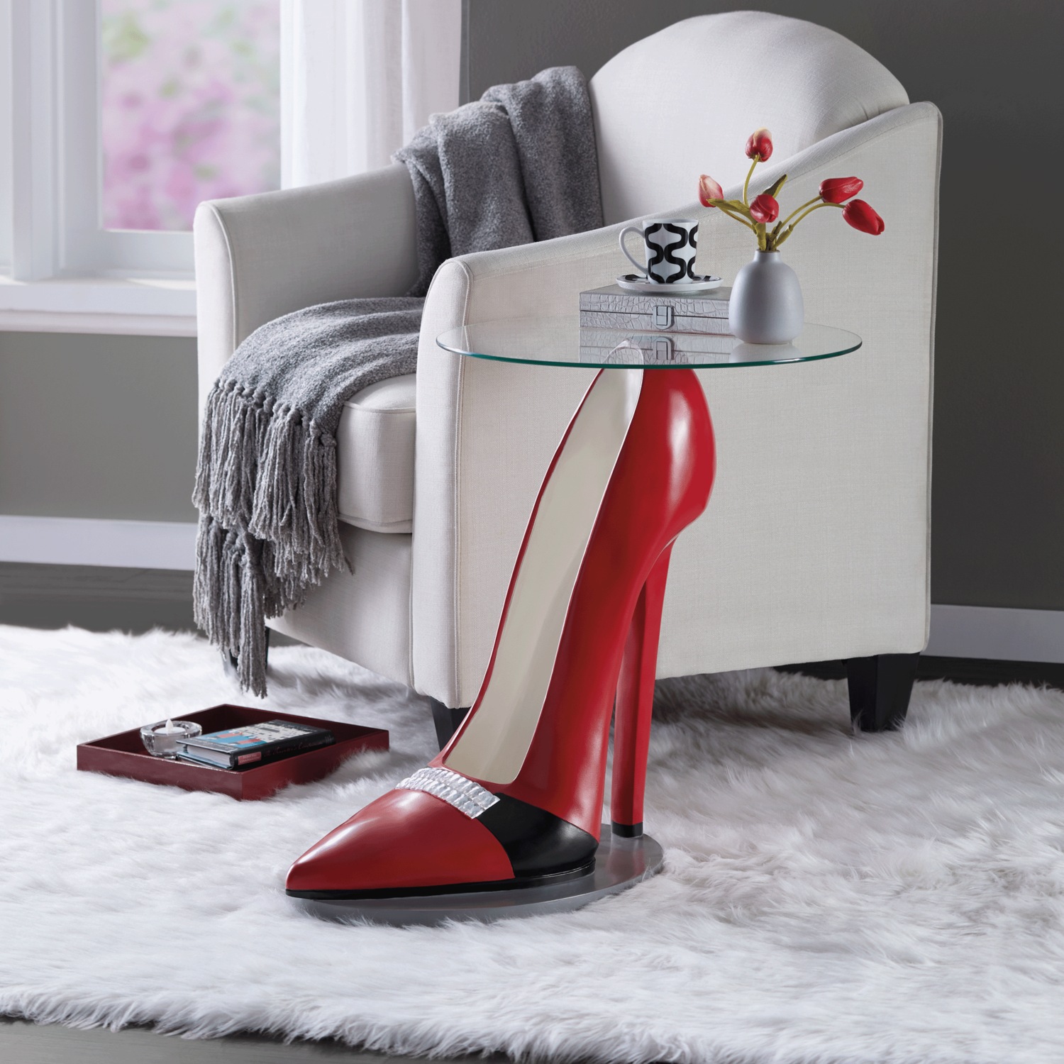 Naomi High Heel Accent Table | Midnight Velvet