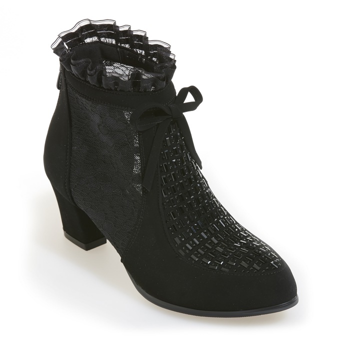 Pace Lace Bootie | Midnight Velvet