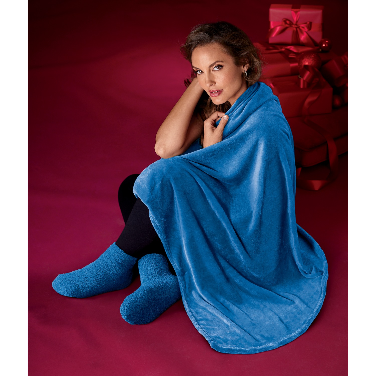 Snuggly Throw Blanket and Socks Gift Set | Midnight Velvet