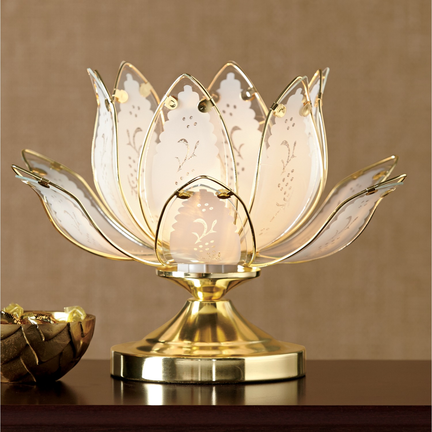 Lotus Touch Lamp | Midnight Velvet