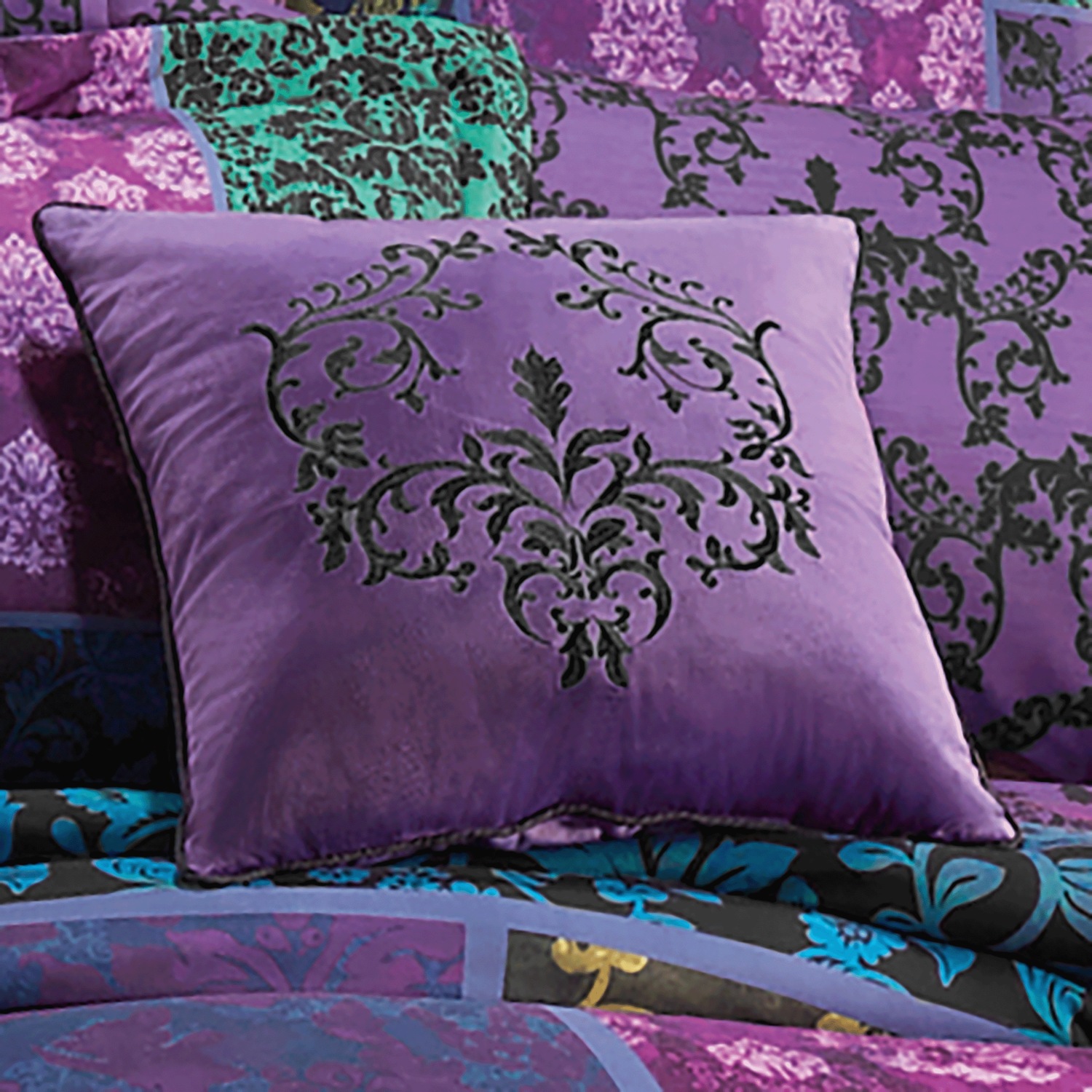 Lenore Complete Bed Set, Accent Pillow, Panel Pair and Valance ...